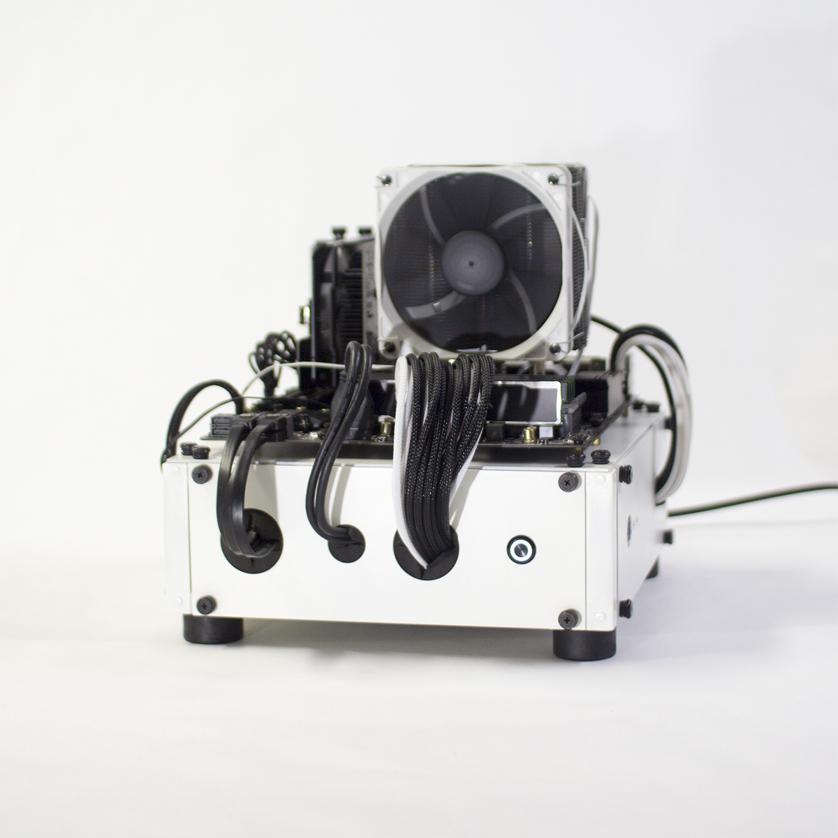 Build of the week: Open-air testbench | PC Gamer