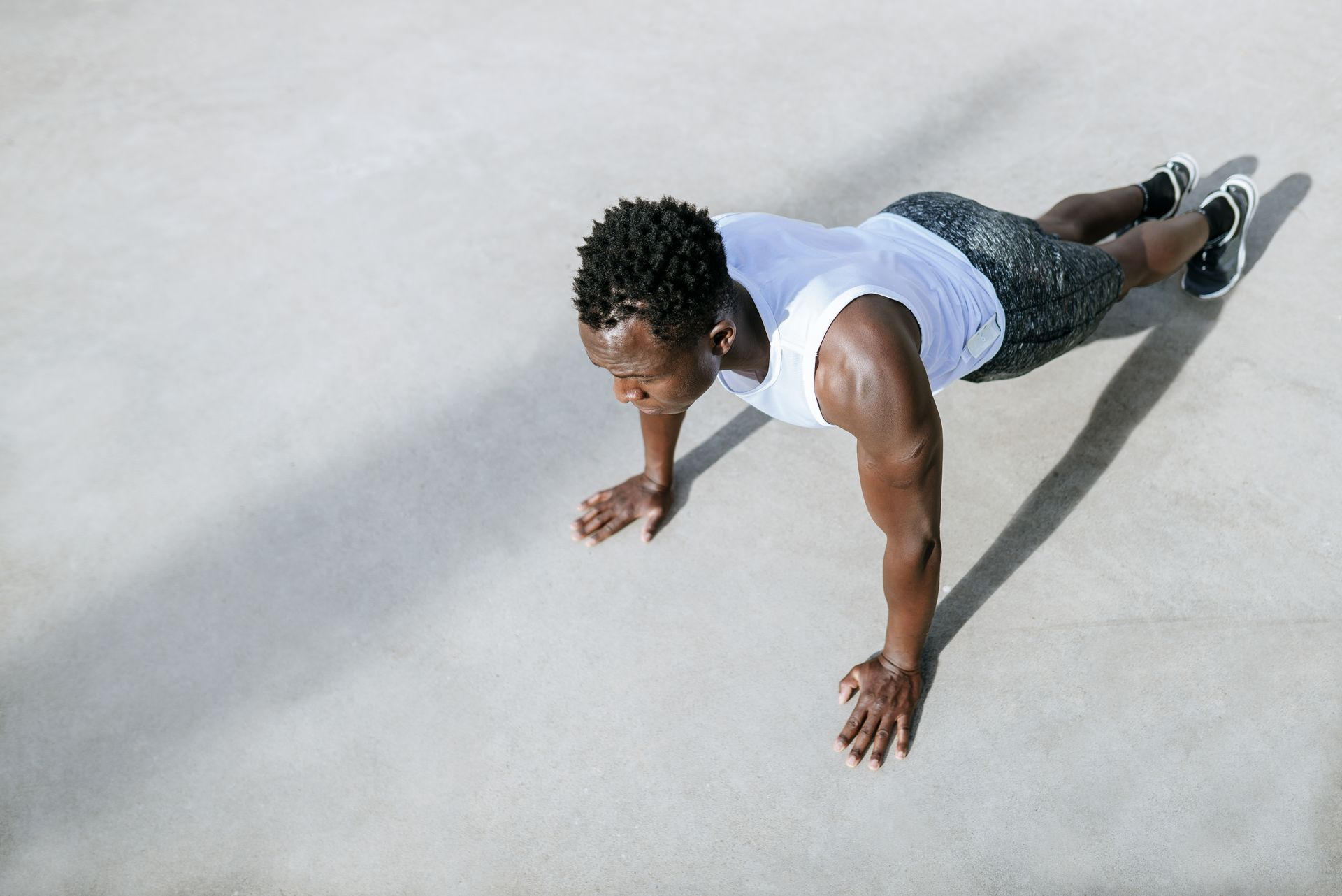 How to do a push up properly | Fit&Well