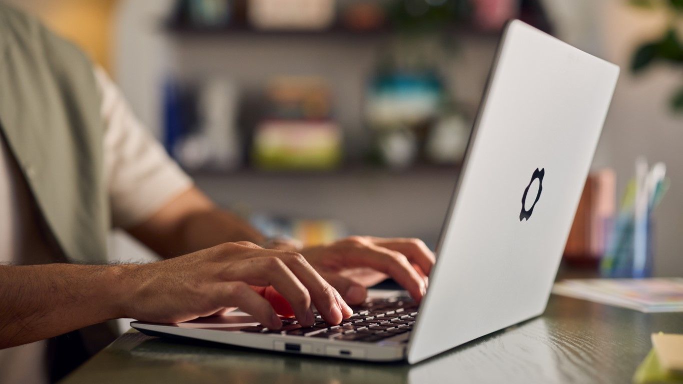 My favorite laptop maker just refreshed its modular PC with Intel Core ...