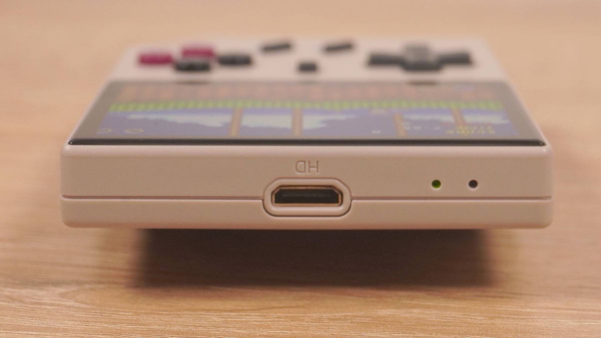Anbernic RG35XX Plus review - "the gold standard of budget handhelds ...