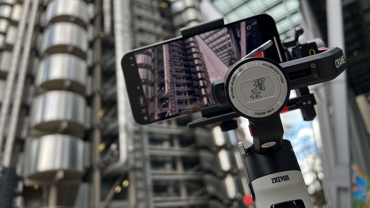 The best smartphone gimbals for iPhones and Android phones in 2023 ...
