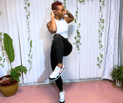 Strengthen your core and boost your balance with this trainer's quick ...