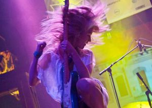 Guitar Girl'd: Interview with Lauren Larson of Ume | Guitar World