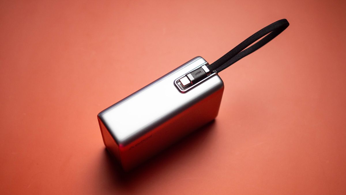 Stuffcool's Giga Max is the best 25,000mAh power bank in India yet — it ...