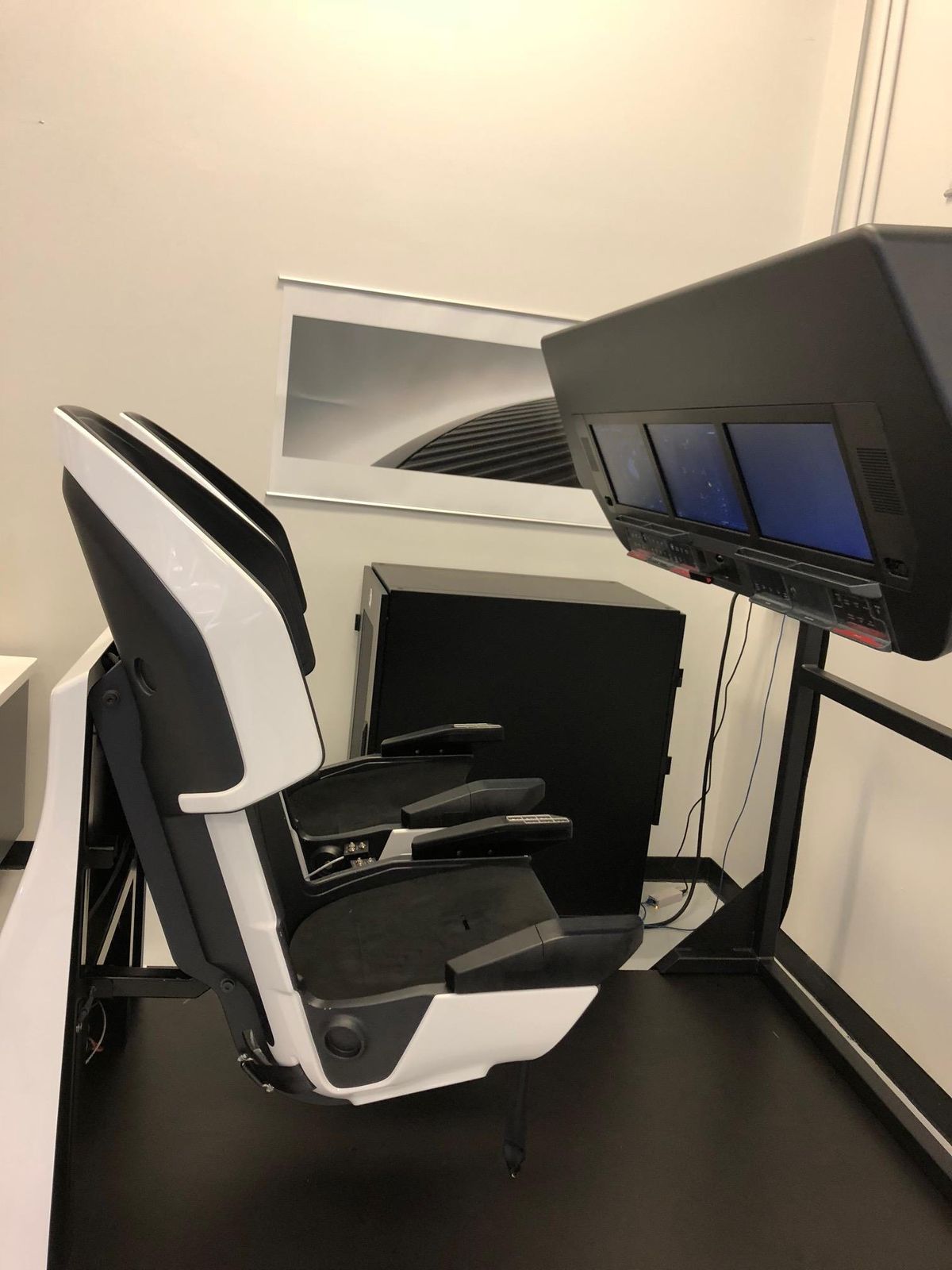 Step Inside SpaceX's New Crew Dragon Spaceship (Photos) | Space