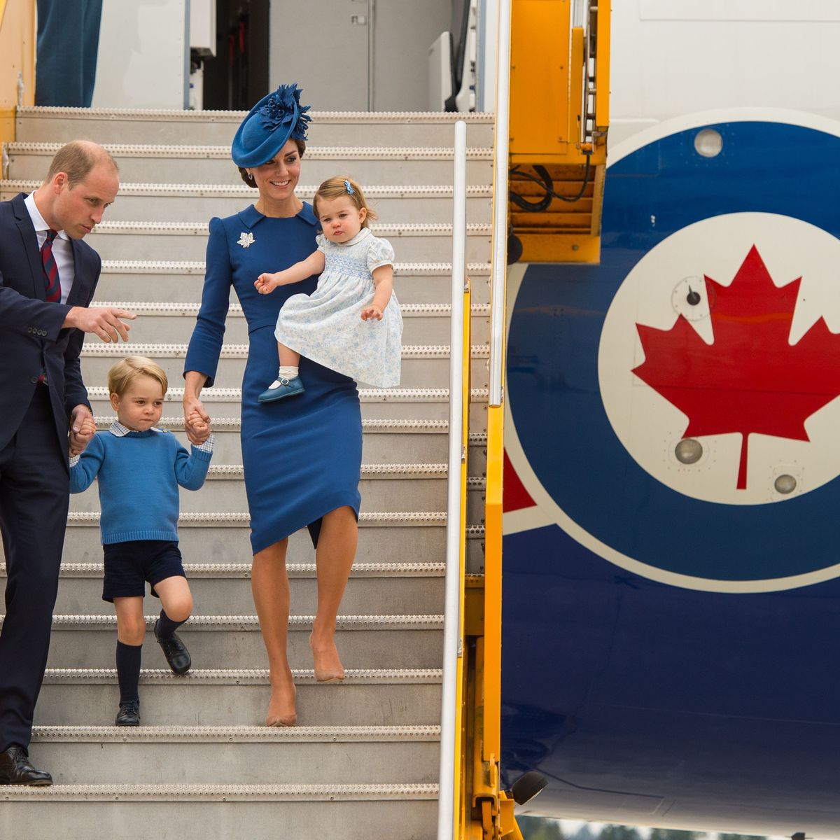 Royal Protocol for Traveling Involves packing Black Clothes | Marie Claire