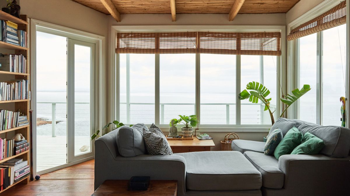 How to clean windows — inside and out, without streaks | Real Homes