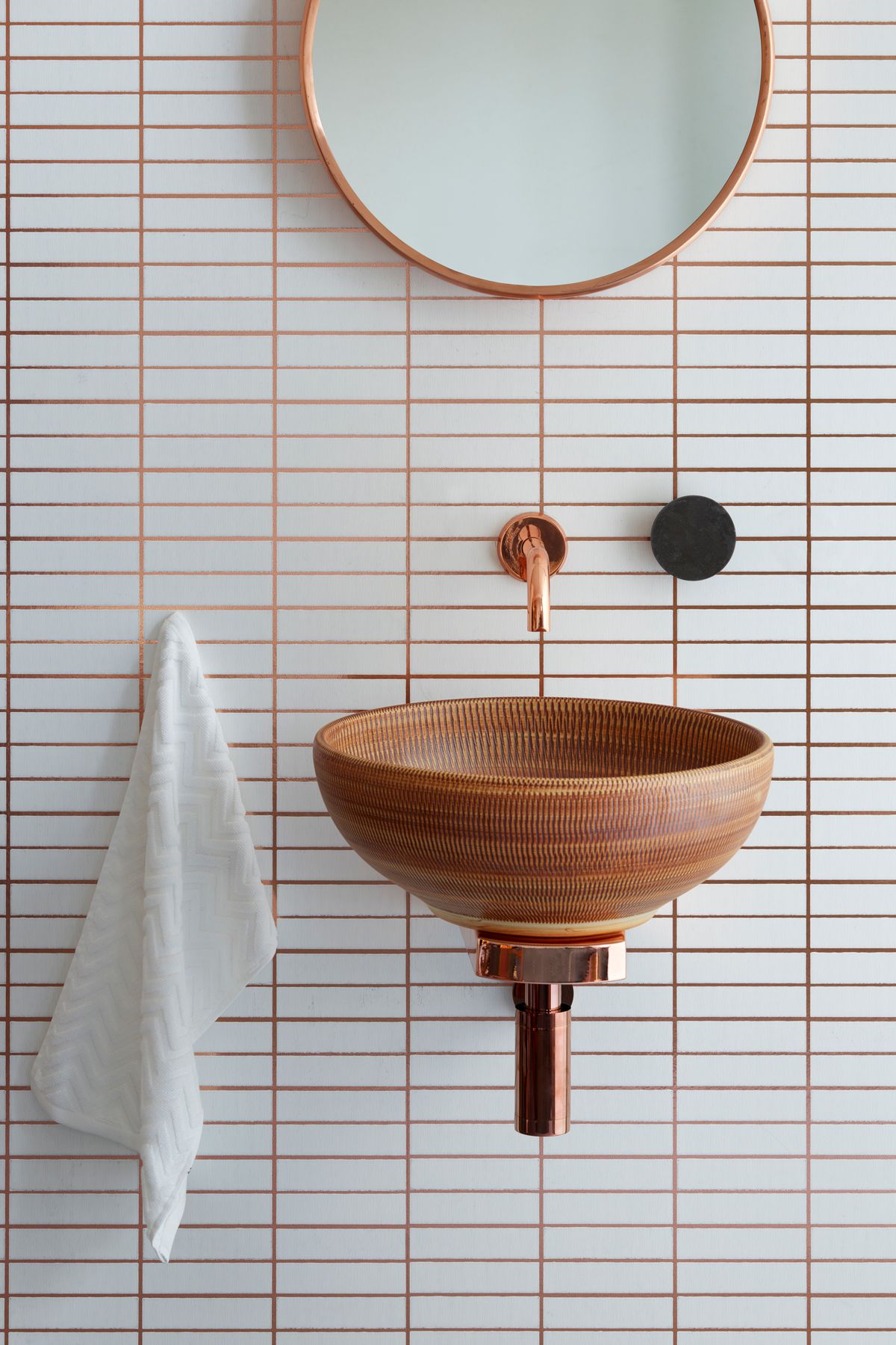 Beautiful basins for bathrooms and cloakrooms