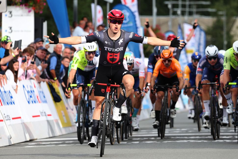 Le Tour de Langkawi: De Kleijn sprints to victory on stage 4 | Cyclingnews