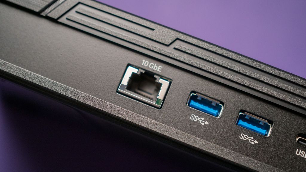 ASUSTOR Flashstor 6 Gen2 FS6806X review: Is this all-flash NAS the real ...