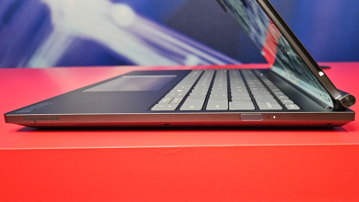 Lenovo ThinkBook Plus Gen 6 Rollable hands-on review: An intriguing ...