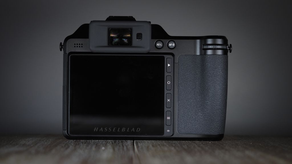 Where to buy the Hasselblad X2D 100C: Stock updates & price checks ...