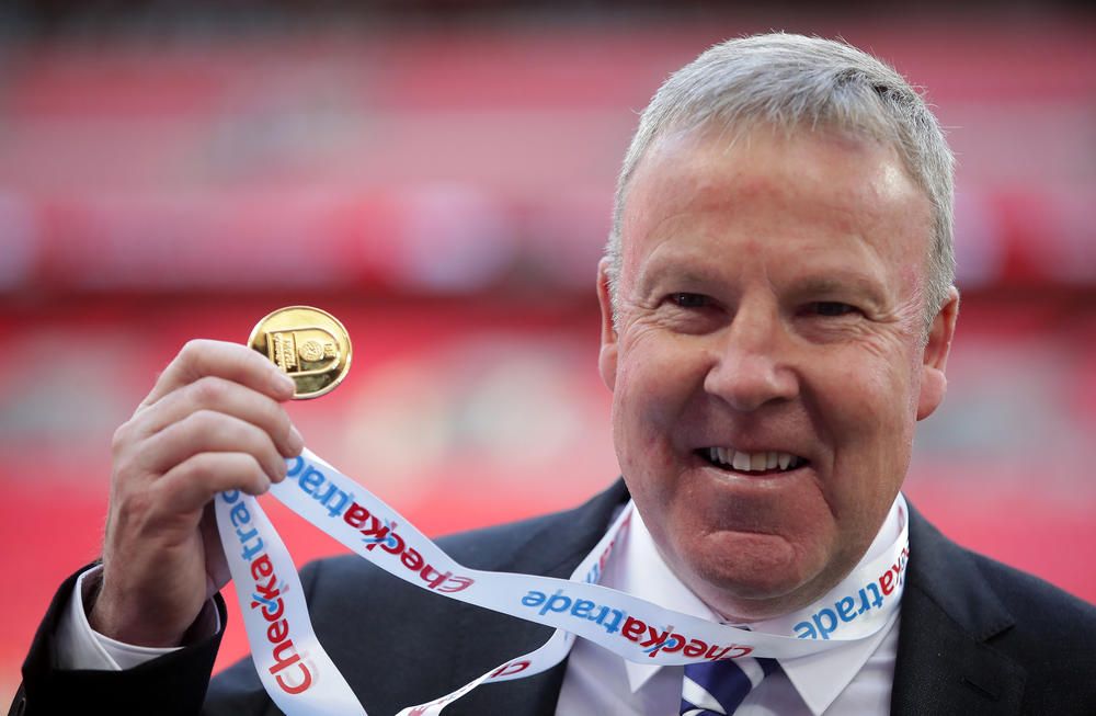 Jackett hails players as Portsmouth win Checkatrade Trophy penalty ...