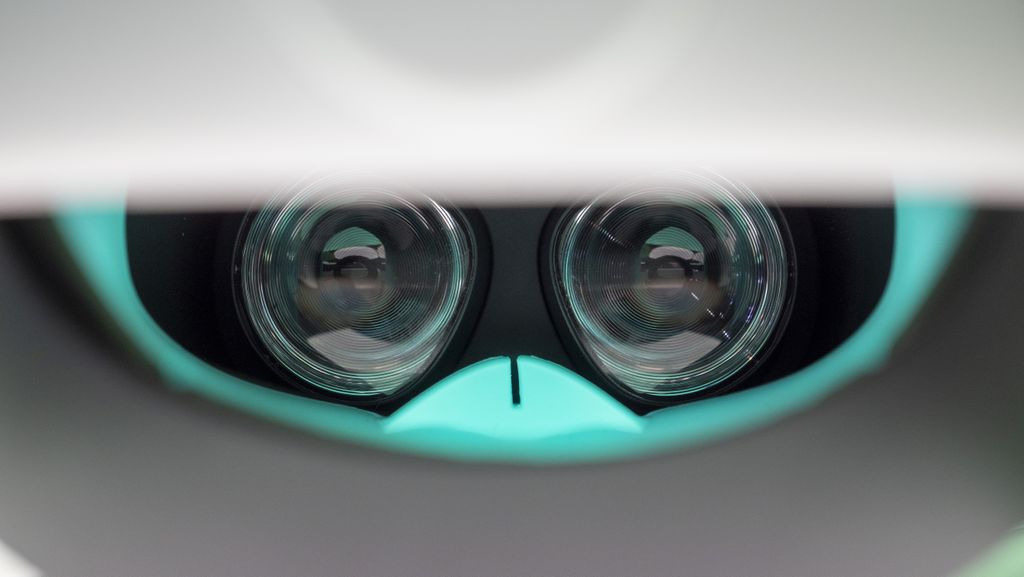 Oculus Quest Pro tipped to launch with face and eye tracking | Android ...