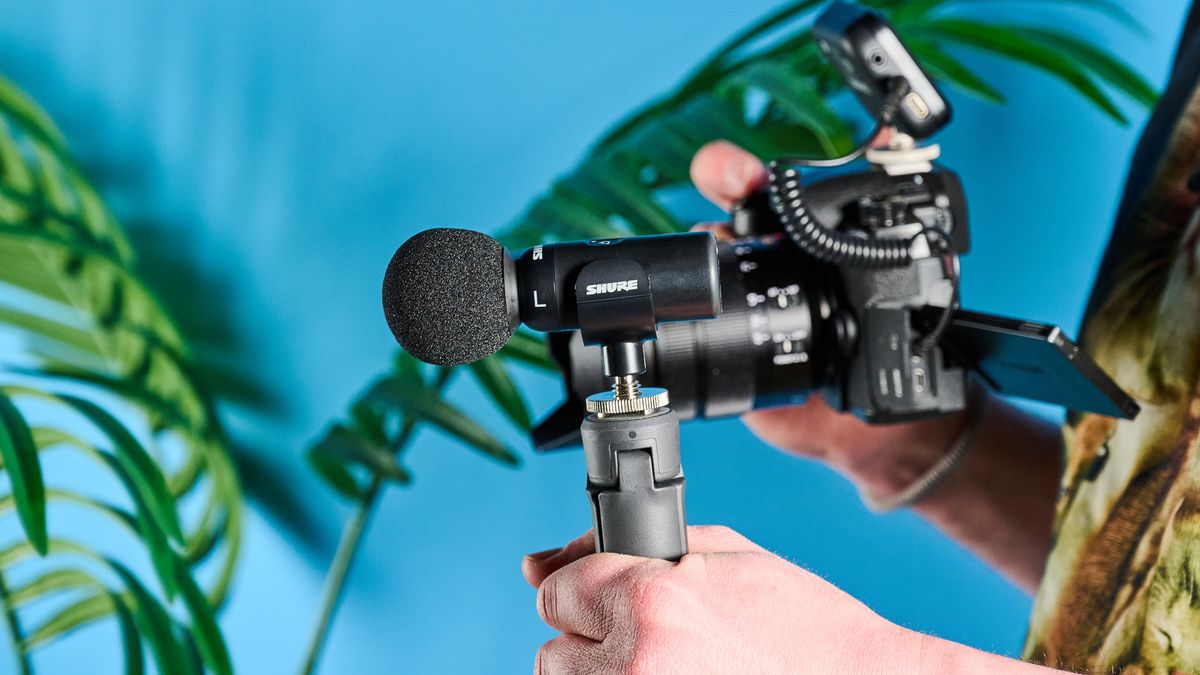 Shure MoveMic 88+ microphone review | Tom's Guide