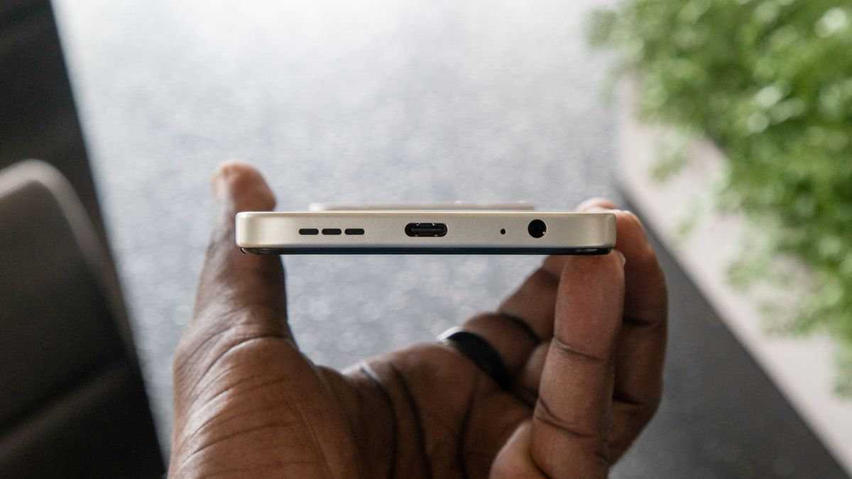 Best Android phones with a headphone jack | Android Central