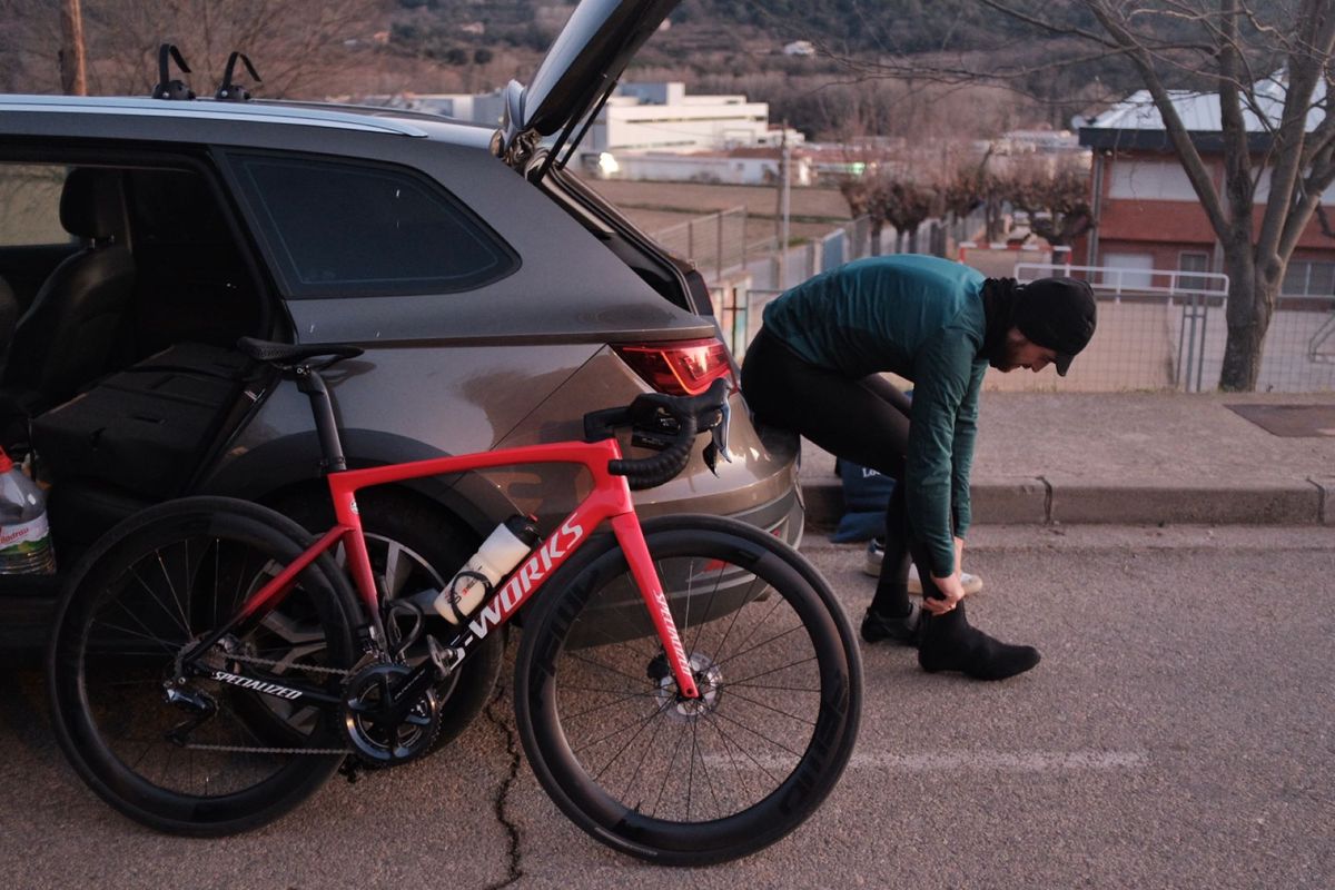 Actual Lord joins ultra-cyclist for London Everesting challenge ...