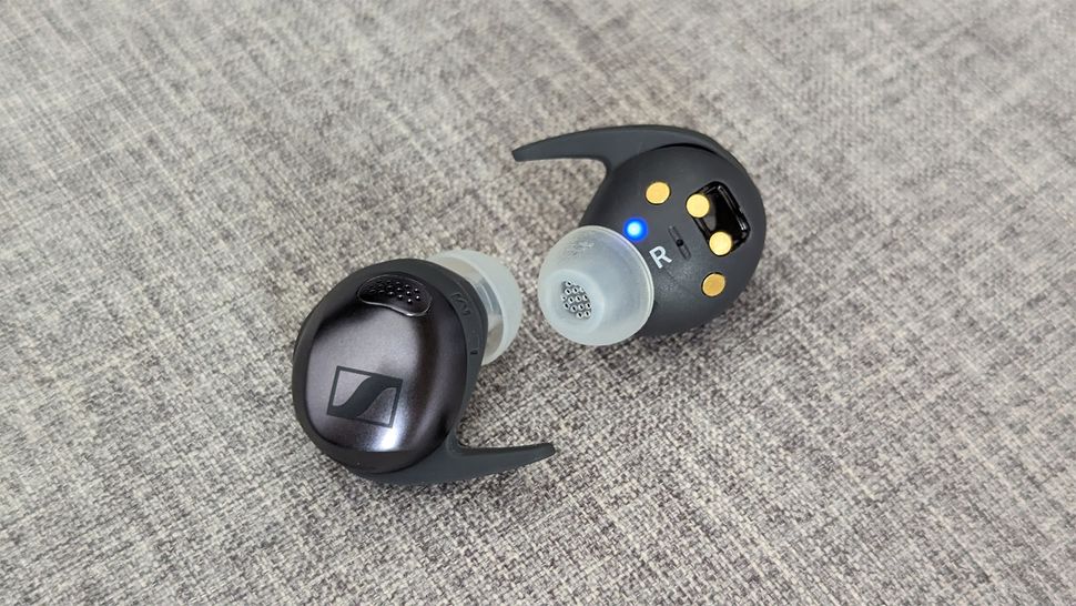Sennheiser Momentum Sport review: the cutting edge of sporty earbuds ...