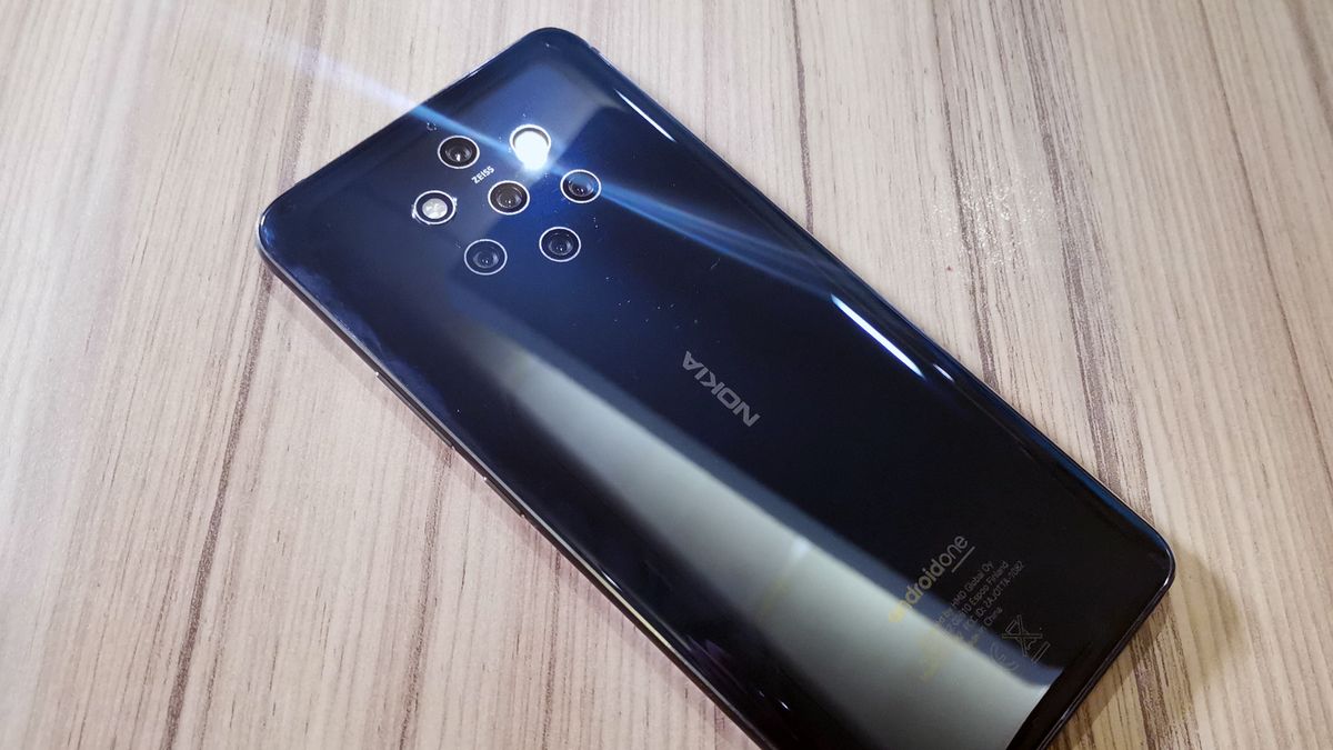 Hands on: Nokia 9 PureView review | Digital Camera World