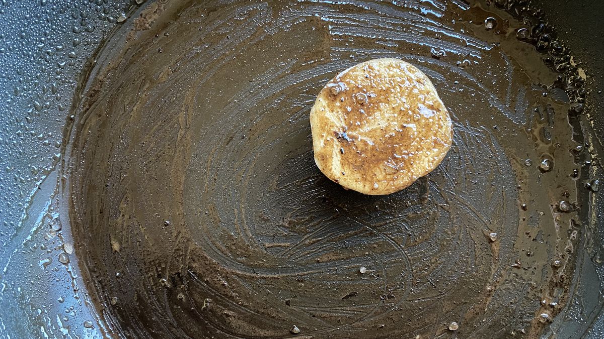 Pile of burnt pans after Christmas dinner? All you need is a leftover ...