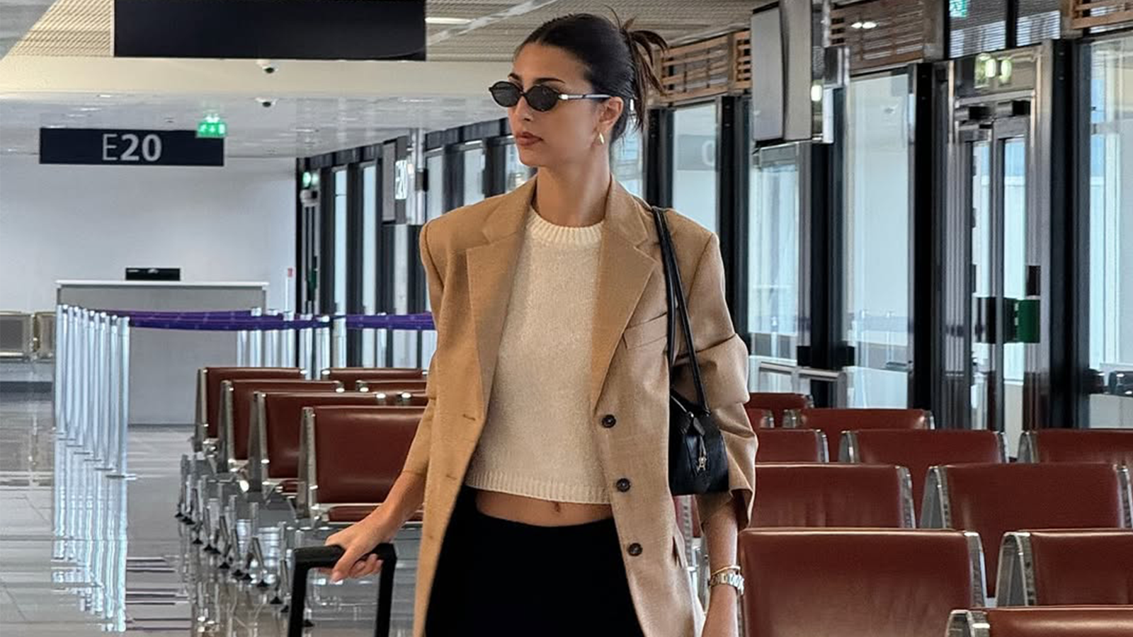 5 Airport Trends Every Stylish Parisian Is Wearing at CDG | Who What Wear