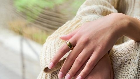 This smart ring for women's health is beautiful, and it's completely ...