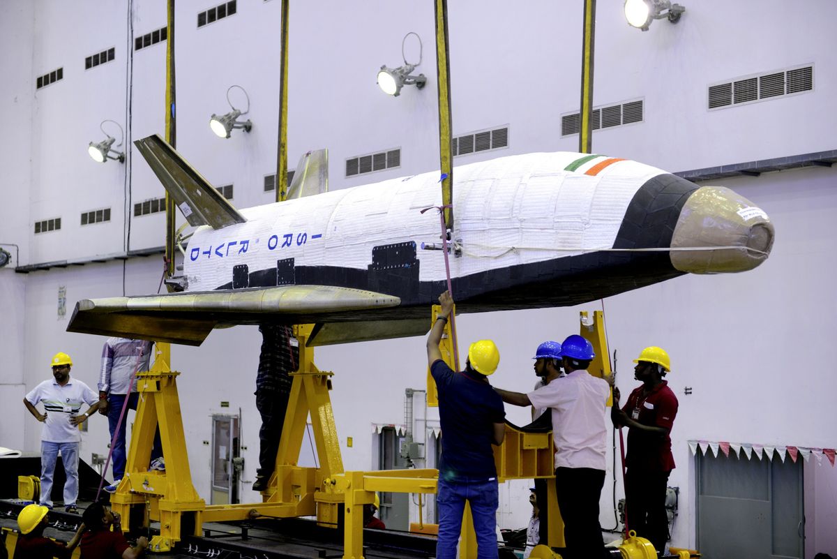 India's 1st Mini 'Space Shuttle' Test Launch in Pictures | Space