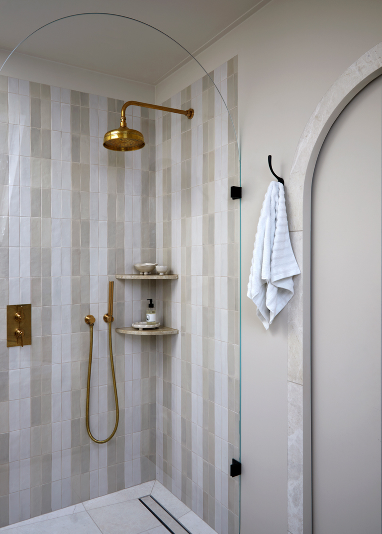 Striped Tile Layouts Are Trending in Bathrooms | Livingetc