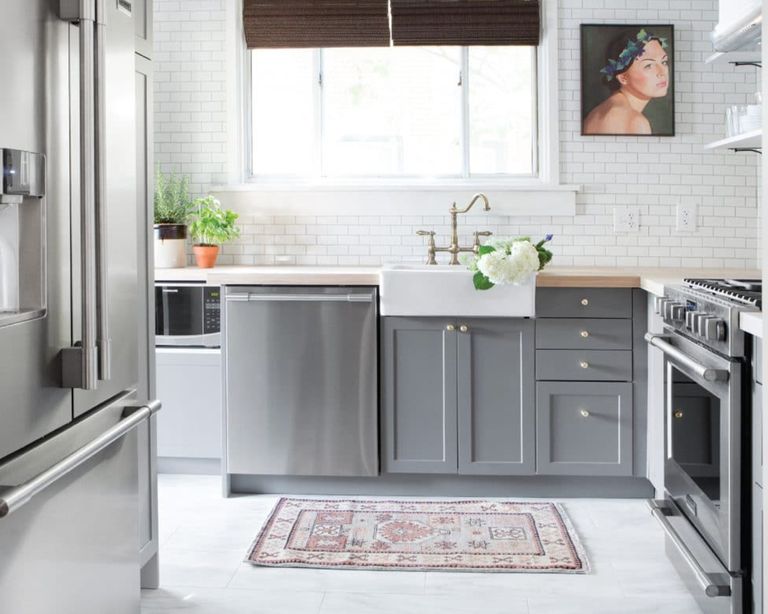 9 inexpensive kitchen flooring options you can DIY | Real Homes