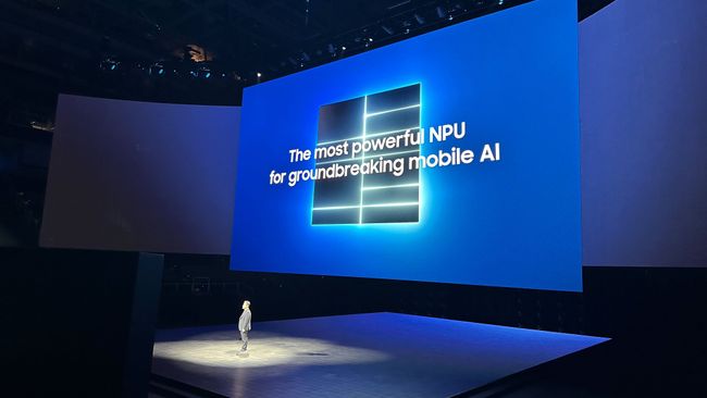 Samsung brings the most 'Elite' chipset for its latest Galaxy S25 ...