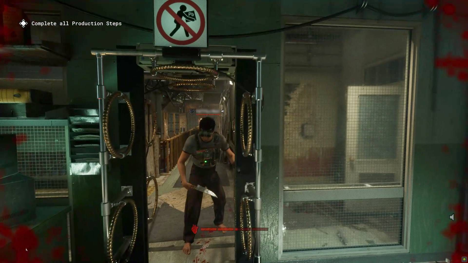 How to use Outlast Trials crossplay settings | GamesRadar+