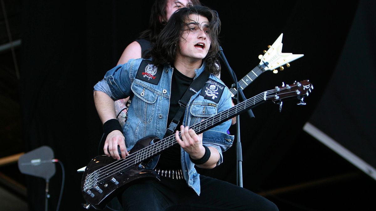 Trivium's Paolo Gregoletto: "I haven’t used a cab live in years. Bass ...