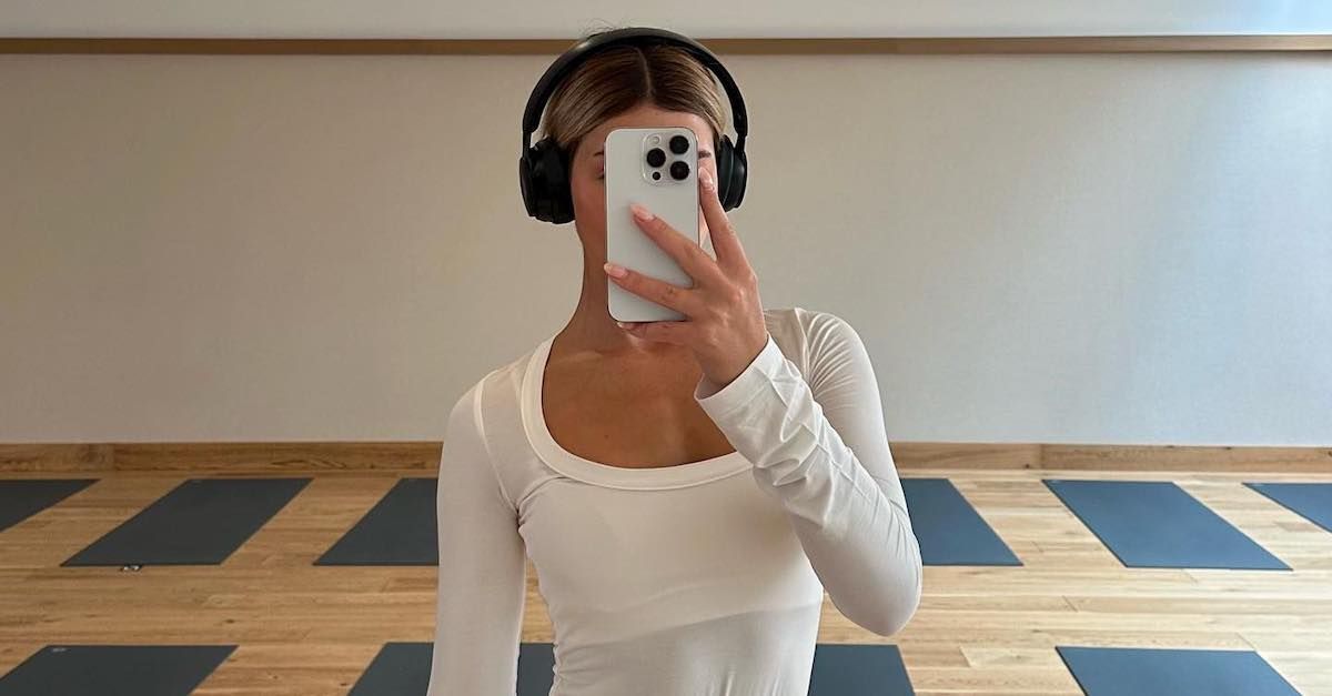 I'm a Beauty Editor—These 30 Wellness Items Are Essential | Who What Wear