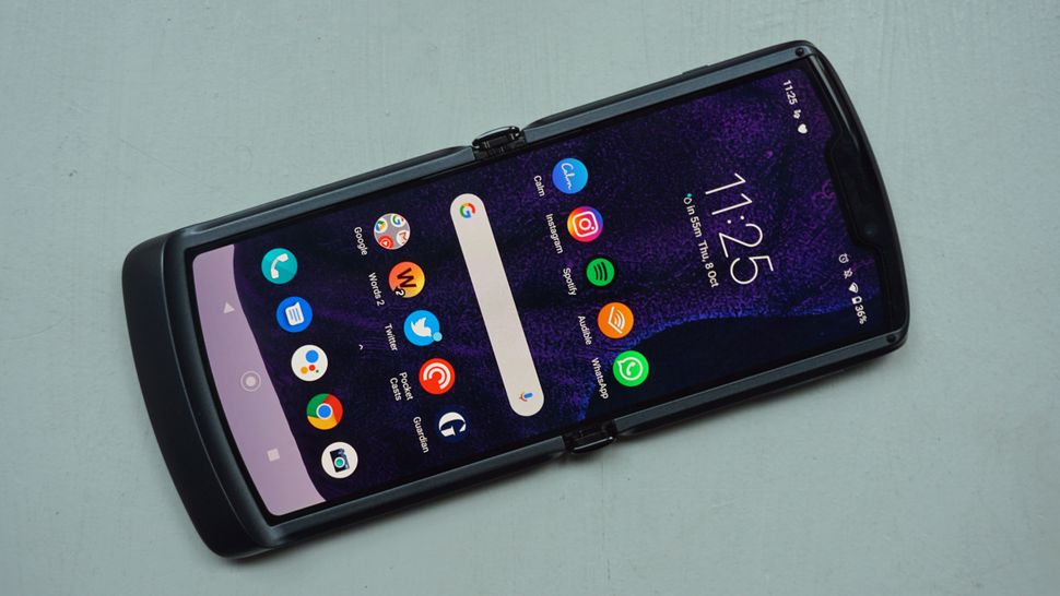 Motorola Razr 2020 review: slight tweaks to the foldable formula ...