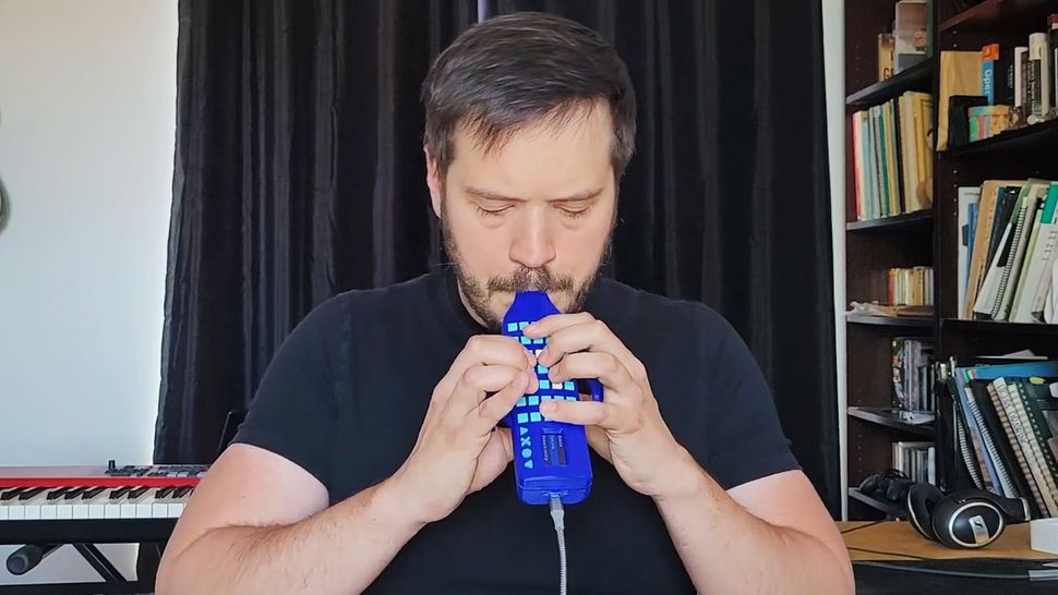 Arduino-Powered Instrument Uses Breath to Play MIDI Notes | Tom's Hardware