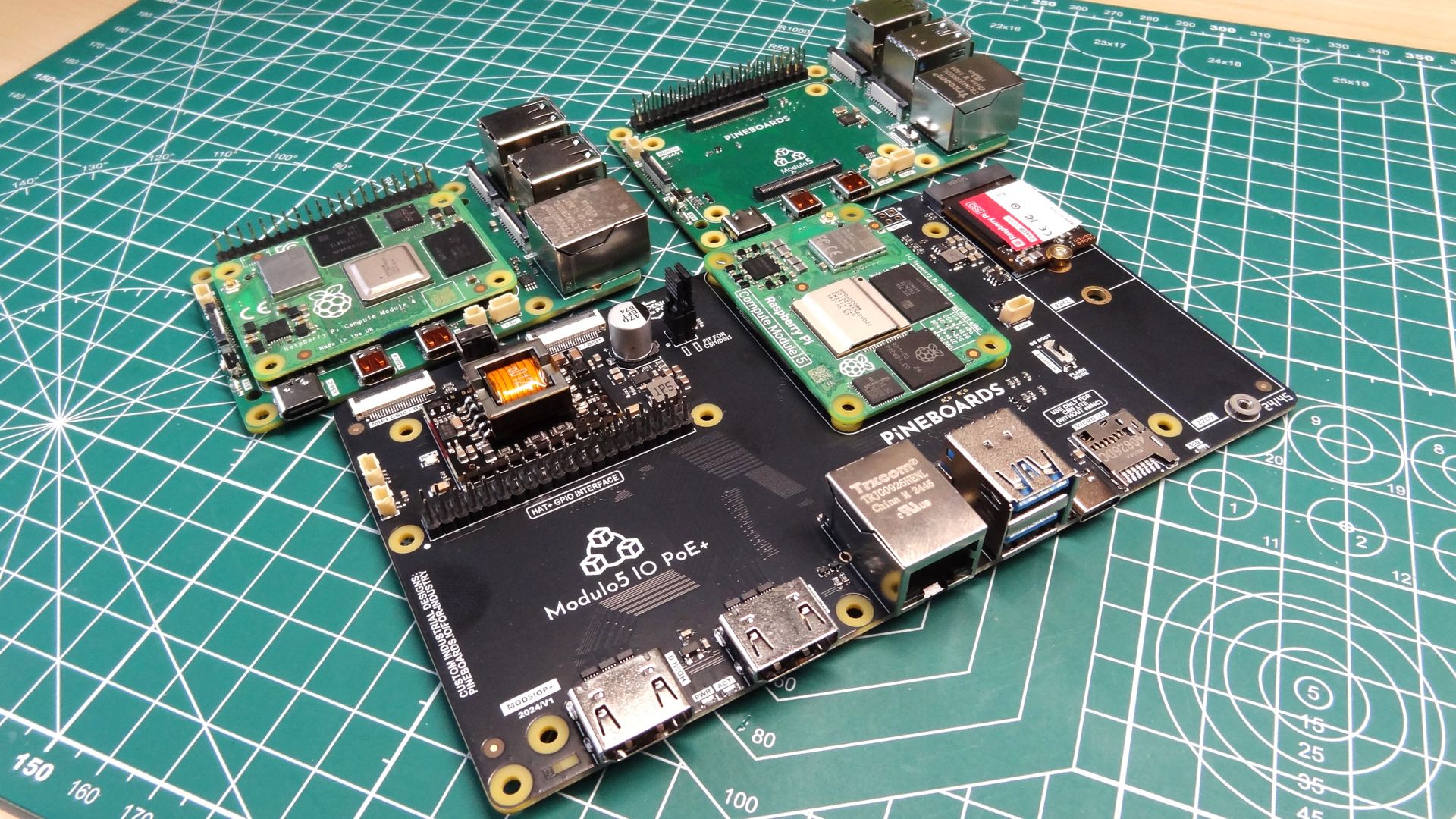 Pineboards announces Modulo series for the Raspberry Pi Compute Module ...