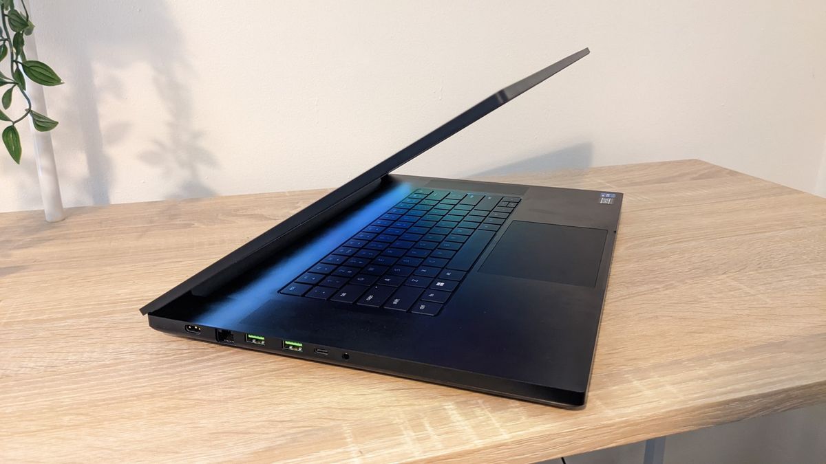 Cheap Razer laptop deals: all the latest sales and lowest prices for ...