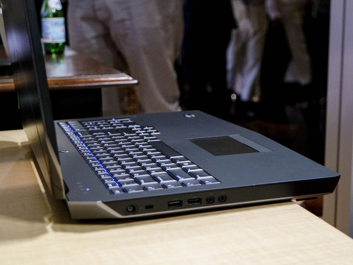 Eyes-on with the beastly new Alienware 17 gaming laptop | Windows Central