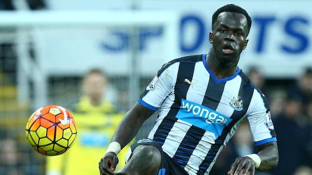 Mbemba dedicates goal to Tiote | FourFourTwo