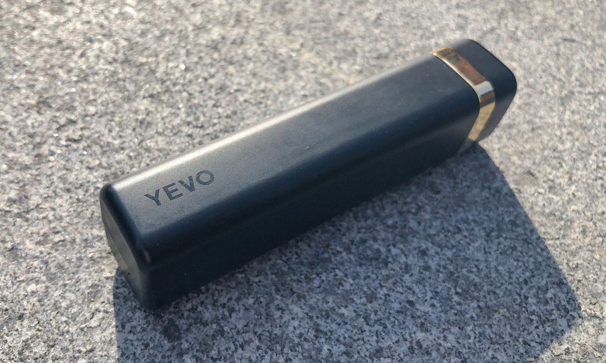 Yevo Labs Yevo 1 Wireless Headphones Review: Slick Design, Subpar Sound ...