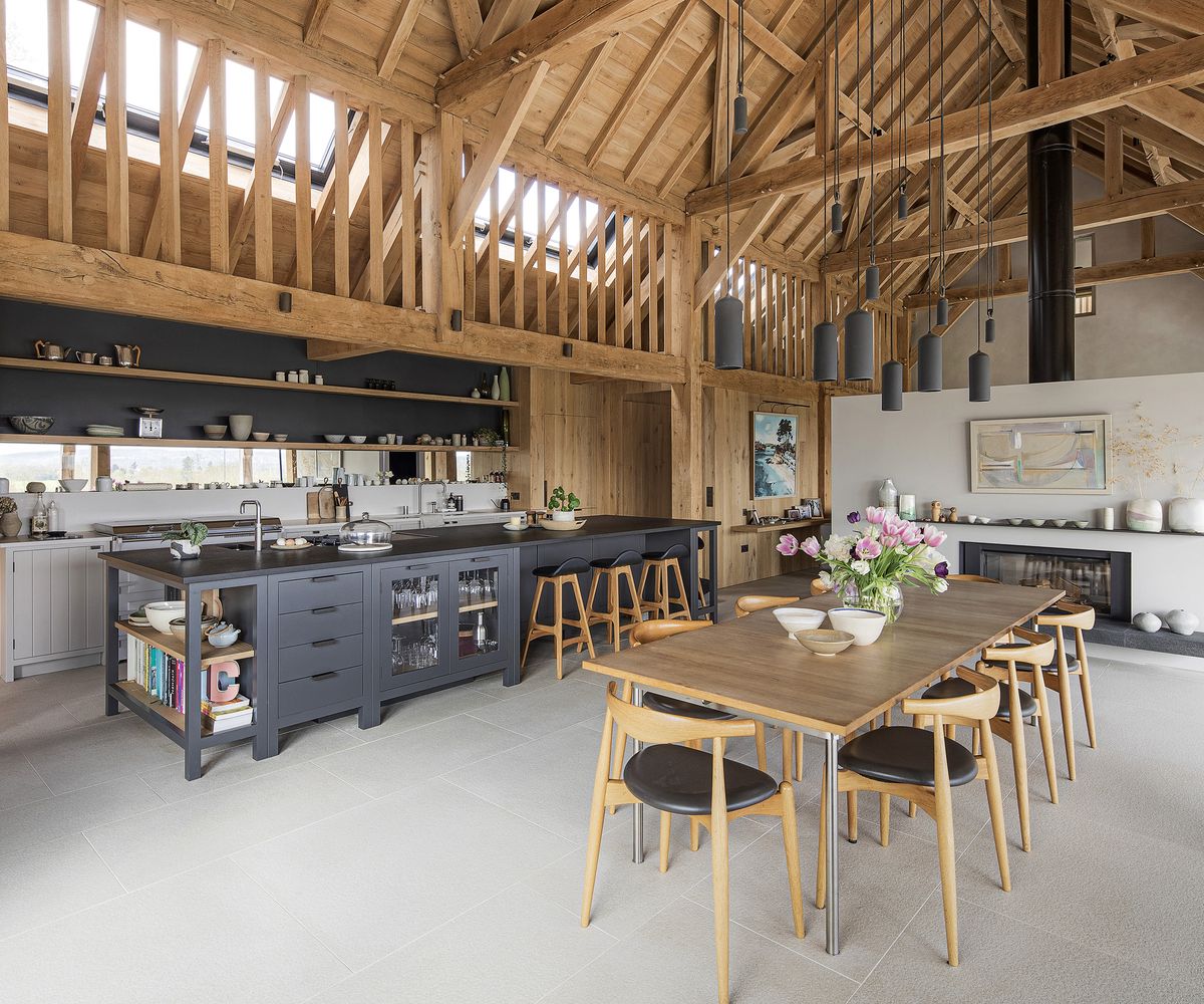 10 freestanding kitchen ideas for a relaxed cooking space | Homebuilding