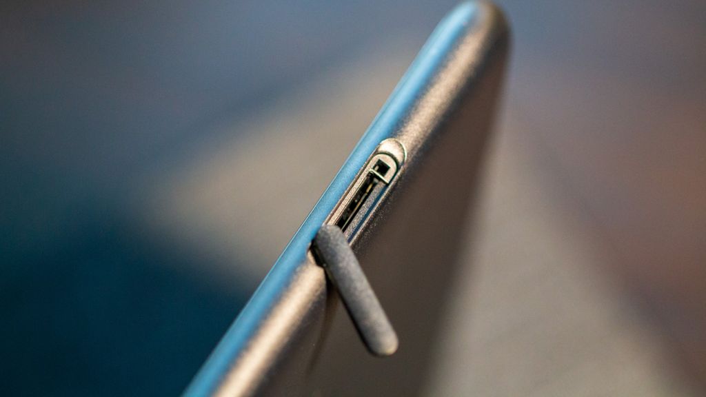 Amazon Fire HD 8 (2022) review: The new, best cheap Android tablet ...