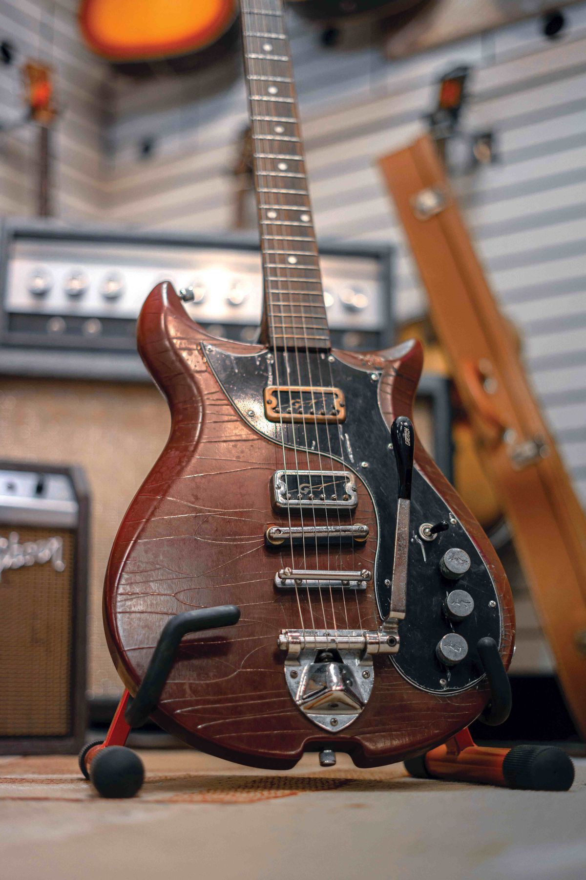 Gretsch’s First Solidbody Electric Guitar Brings Vintage Bling to Those ...