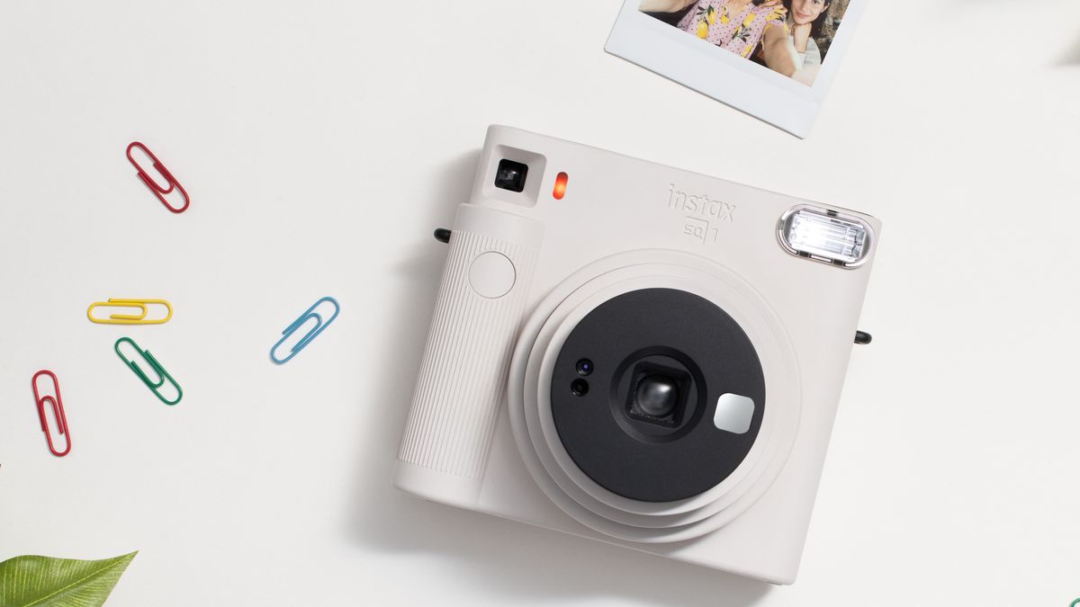 Instax Square SQ1 instant camera makes it hip to be square | Digital ...