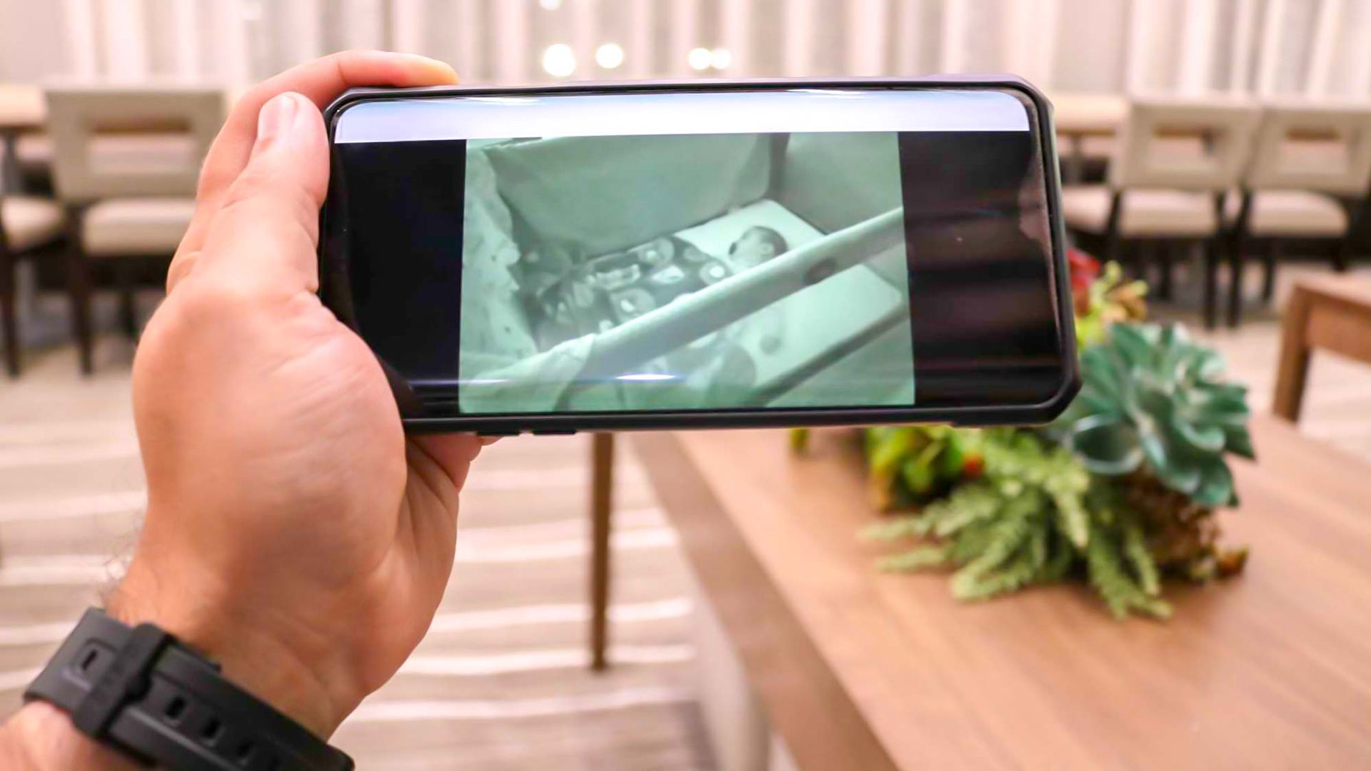 I just turned an old phone into a portable baby monitor — here's how ...