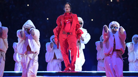 Check Out Rihanna’s Iconic Outfits And Timeless Styles Throughout The ...