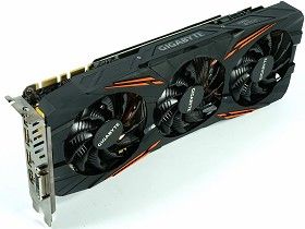 Gigabyte GeForce GTX 1070 Ti Gaming 8G: Board & Power Supply