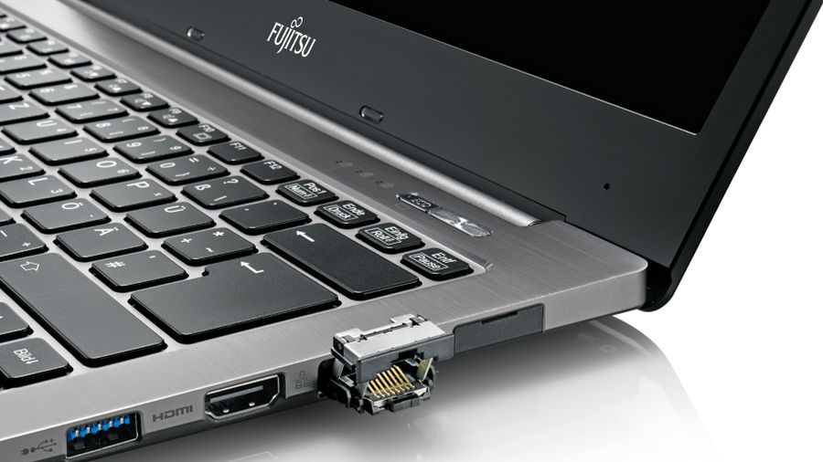 Ports and connectivity - Fujitsu Lifebook U904 review - Page 3 | TechRadar