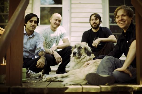 A Chat with Guitarist Munaf Rayani of Explosions in the Sky | Guitar World