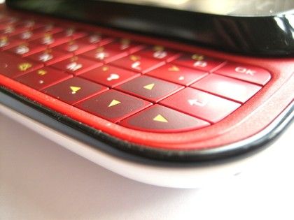 Samsung Genio Slide: Design and handling - Samsung Genio Slide review ...